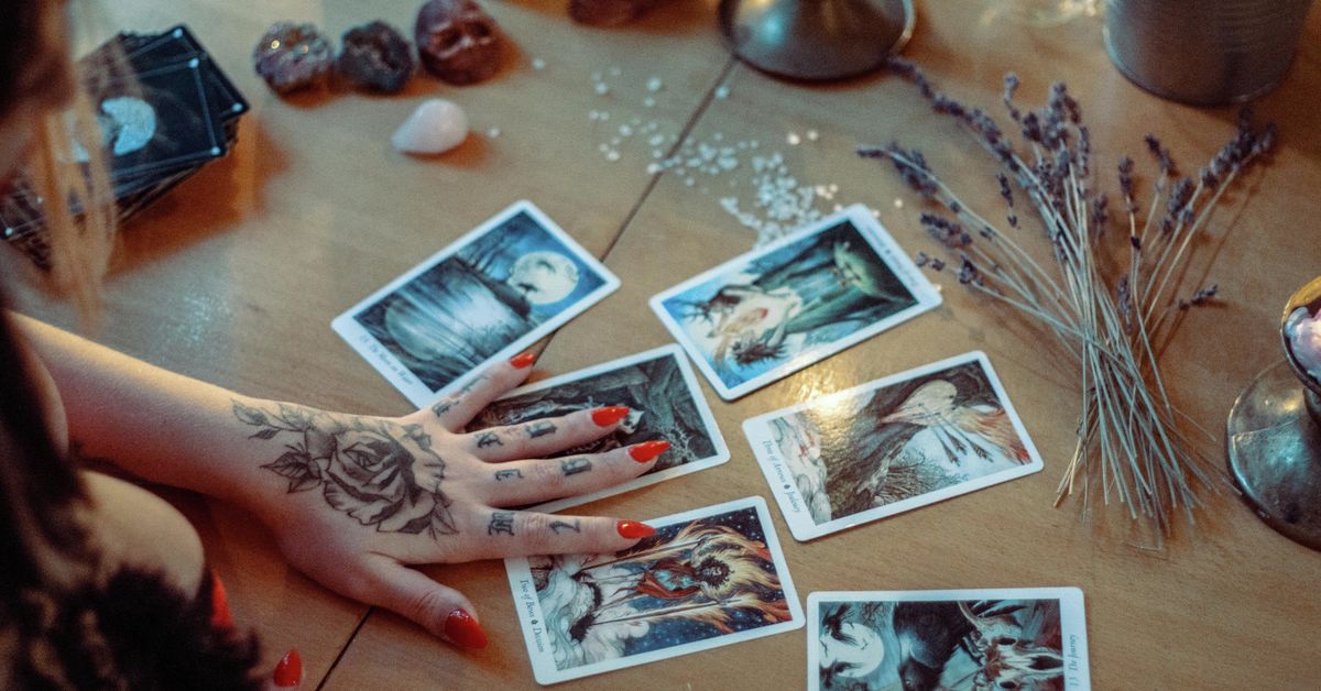 Most Common Types of Psychic Readings. How to Choose the Right One ...