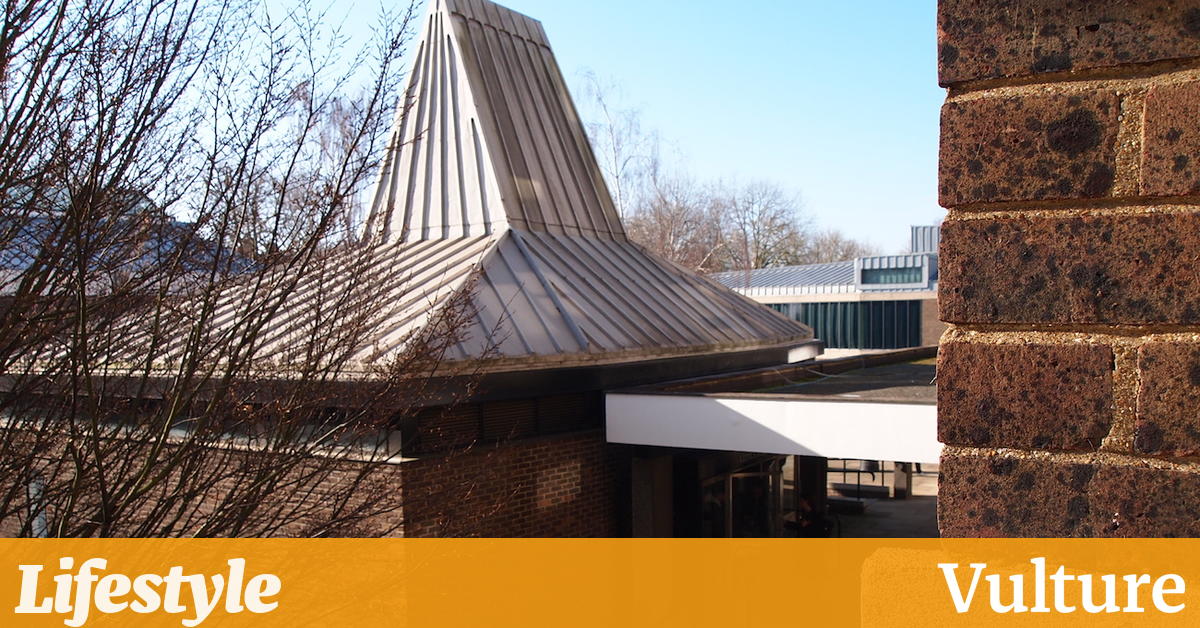 Lecture Block room 3, I secretly love you | Varsity