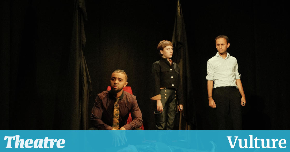 CAST’s Julius Caesar must be seen by friends, Romans and countrymen ...