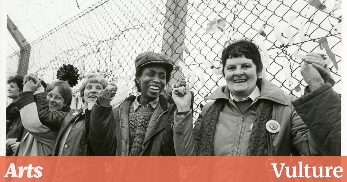 The 80s: Photographing Britain – ‘What are you taking pictures for ...